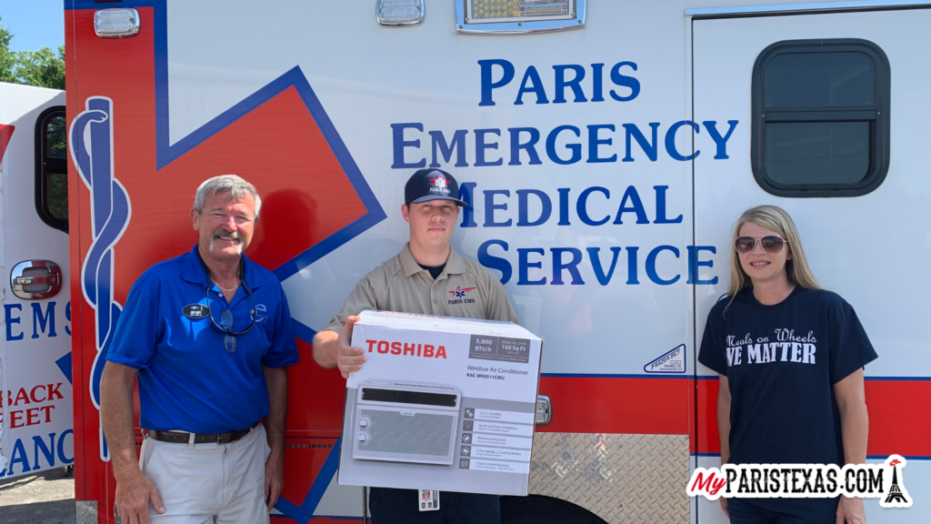 Paris EMS helps cool off locals in Lamar County - MyParisTexas